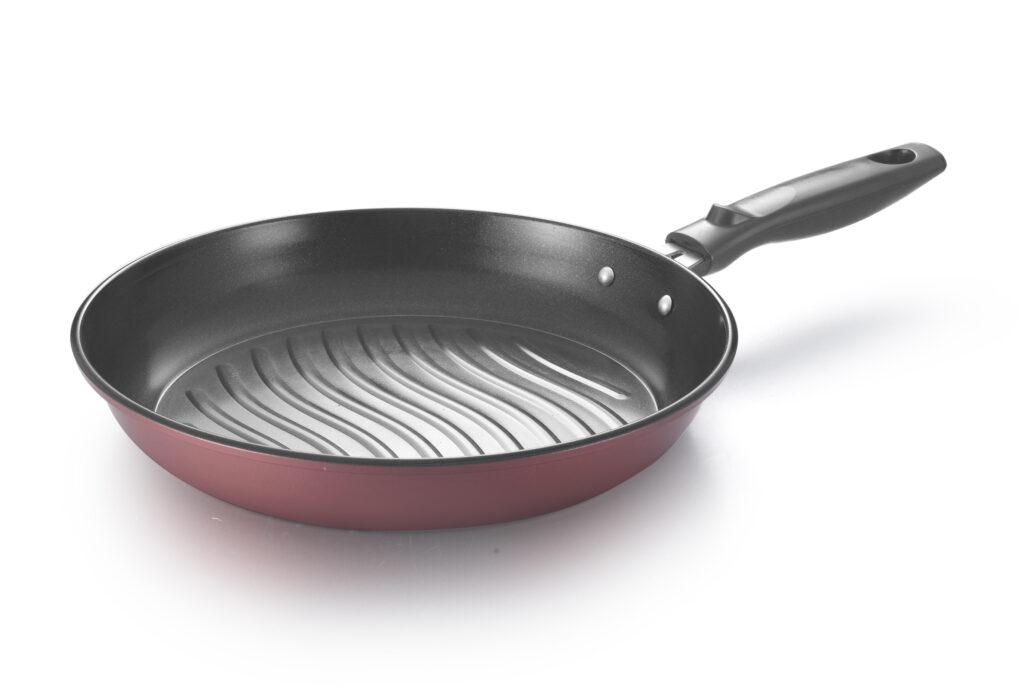 Different types of frying pans